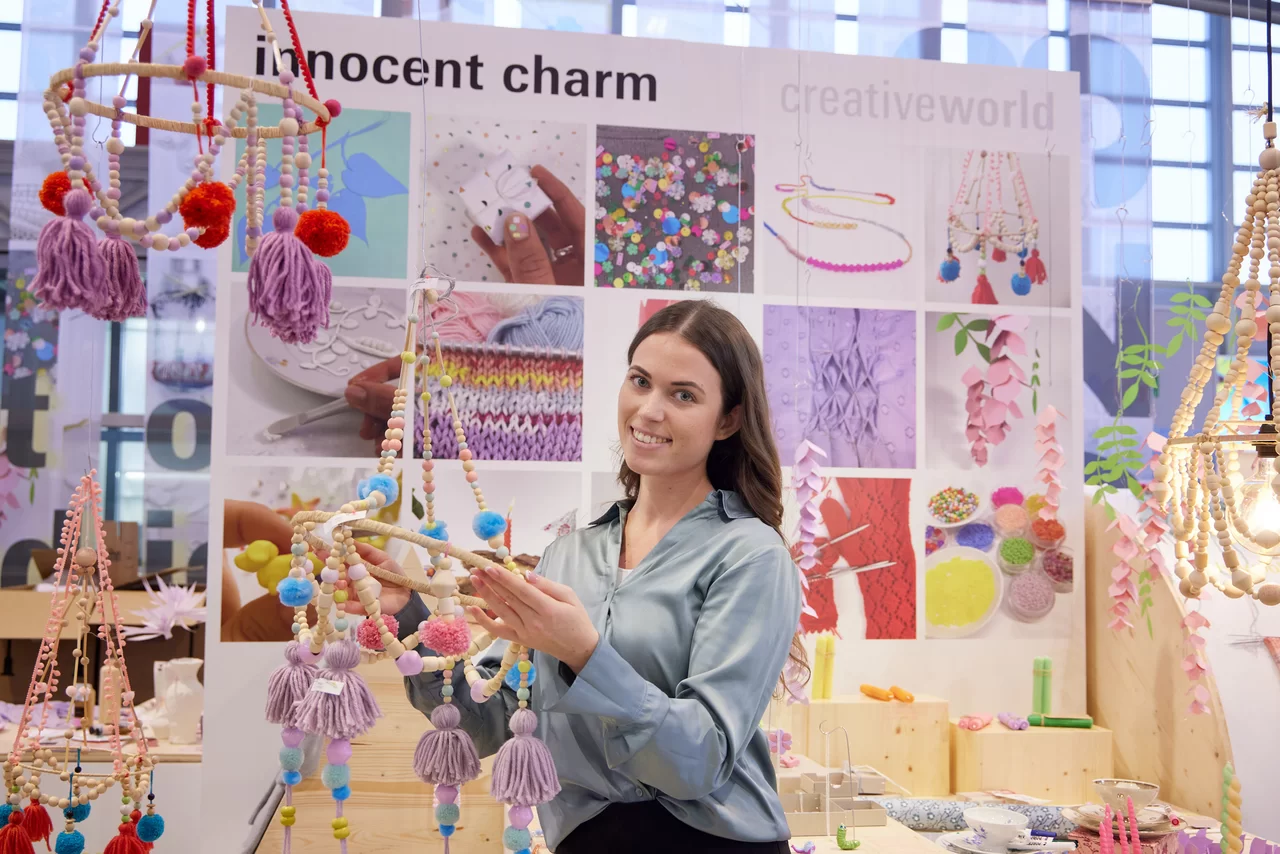 Image material for download | Creativeworld